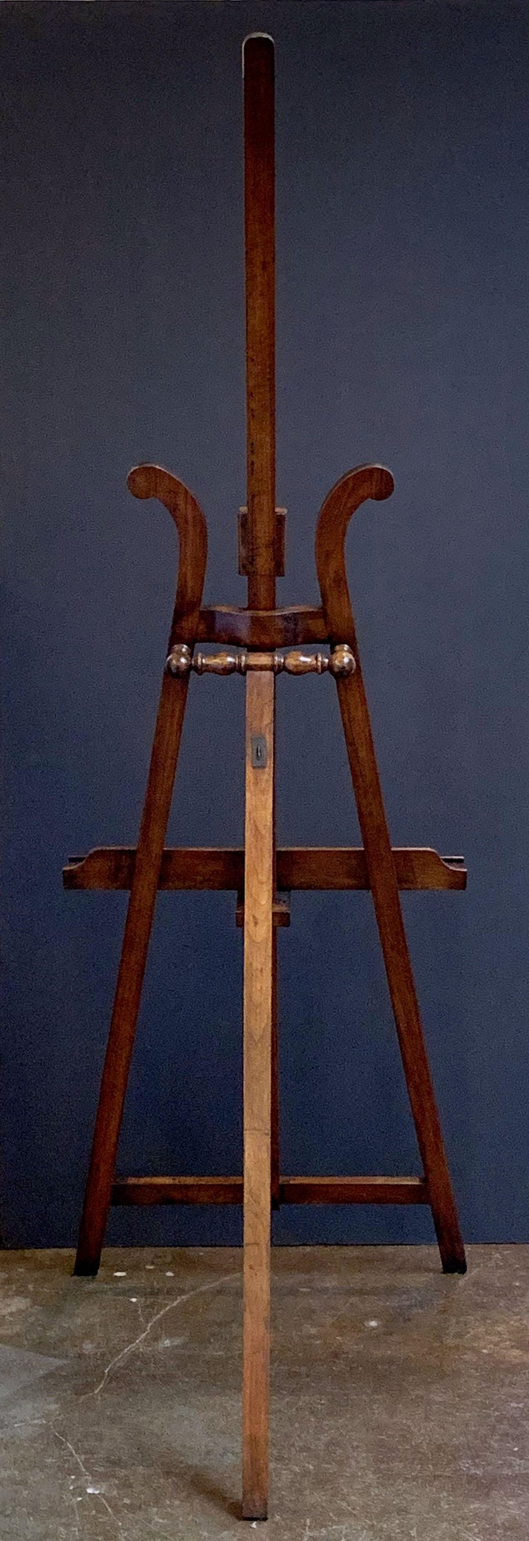 French Artist's Gallery Display or Studio Easel of Mahogany For Sale at ...