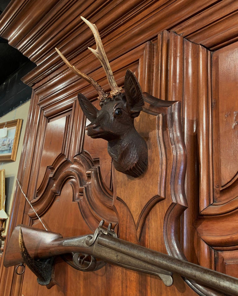 French Black Forest Carved Gun or Coat Rack with Horns and Deer Head ...