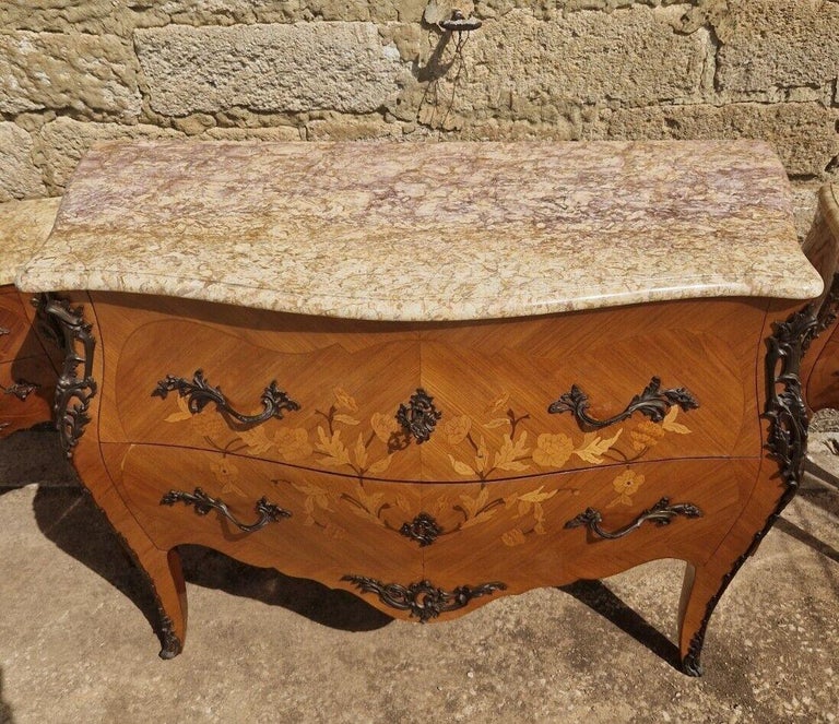 French Bombe Rococo Chest of Drawers with Makers Stamp For Sale at 1stDibs