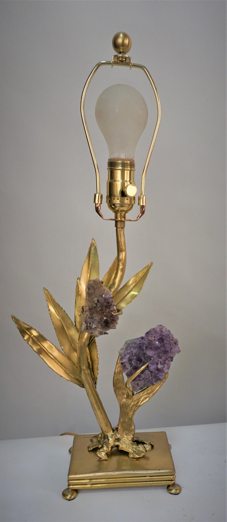 French Bronze Amytas Quartz Sculpture Table Lamp For Sale at 1stDibs