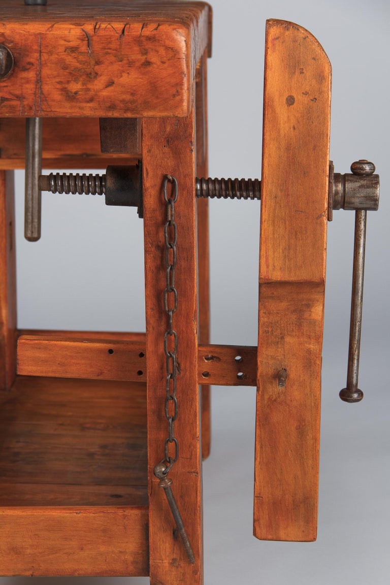French Carpenter's Workbench in Beechwood, 1920s at 1stDibs