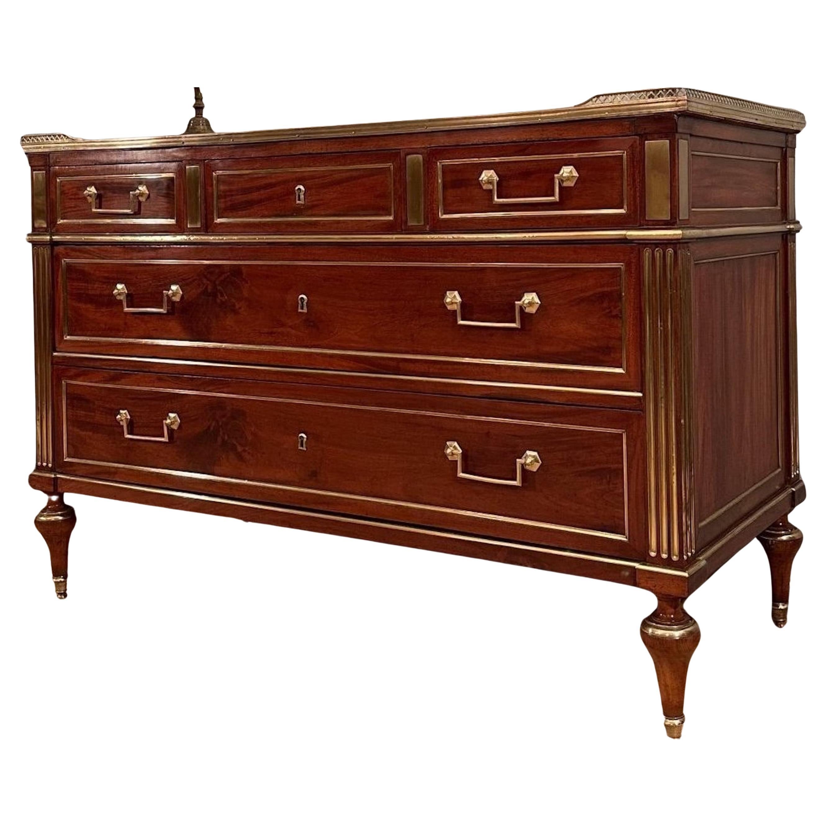 French Commode in mahogany. Louis XVl Period at the end of Eighteen ...