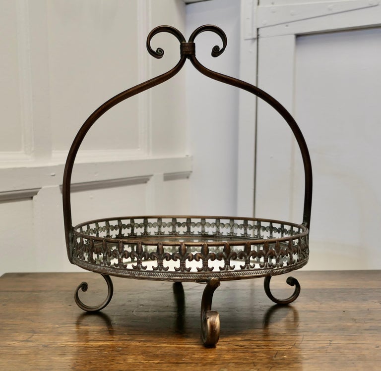 French Copper and Mirrored Bottomed Cake Stand For Sale at 1stDibs