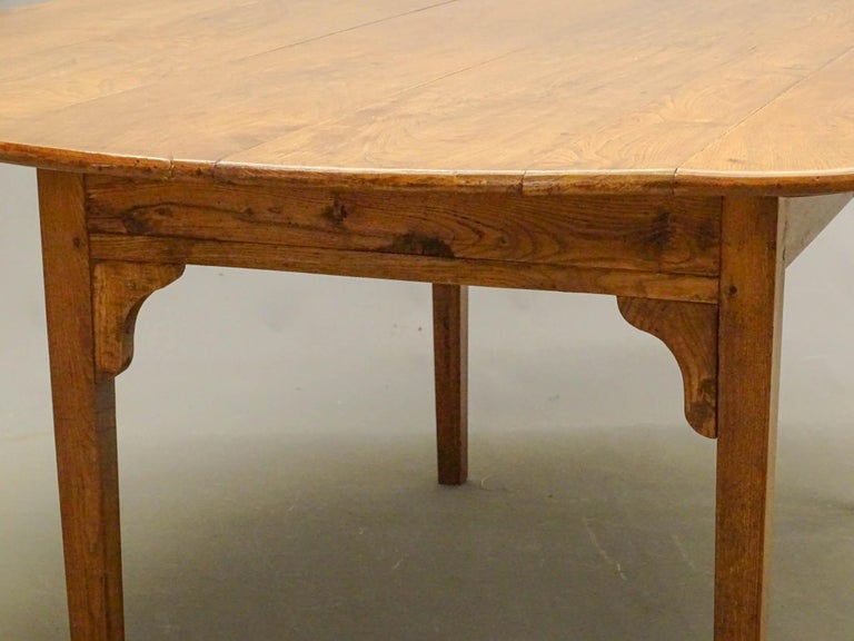 French Country Oval Farm Table, 19th Century at 1stDibs