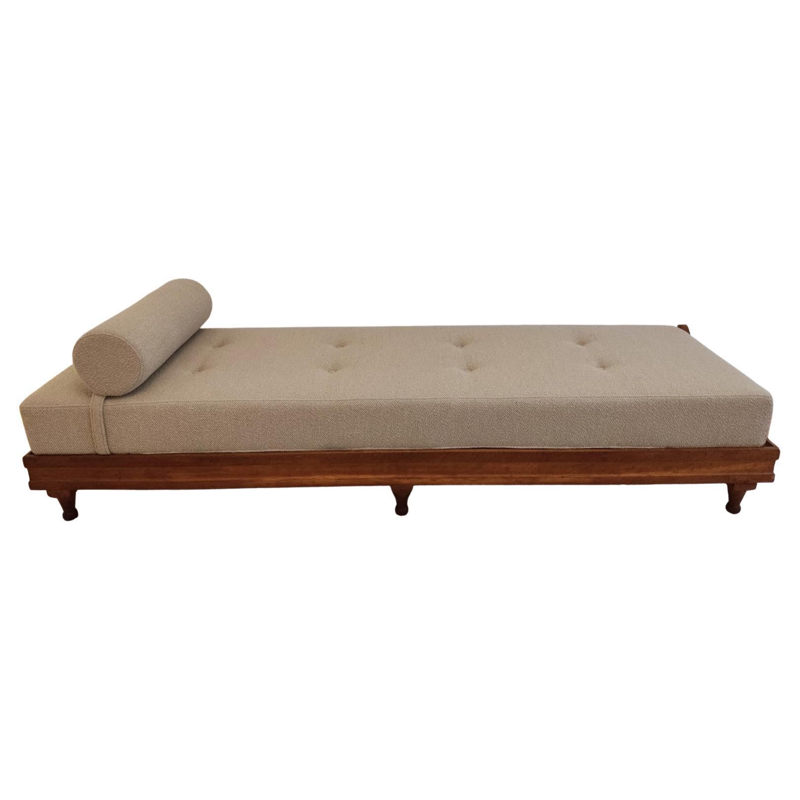 French Daybed For Sale at 1stDibs