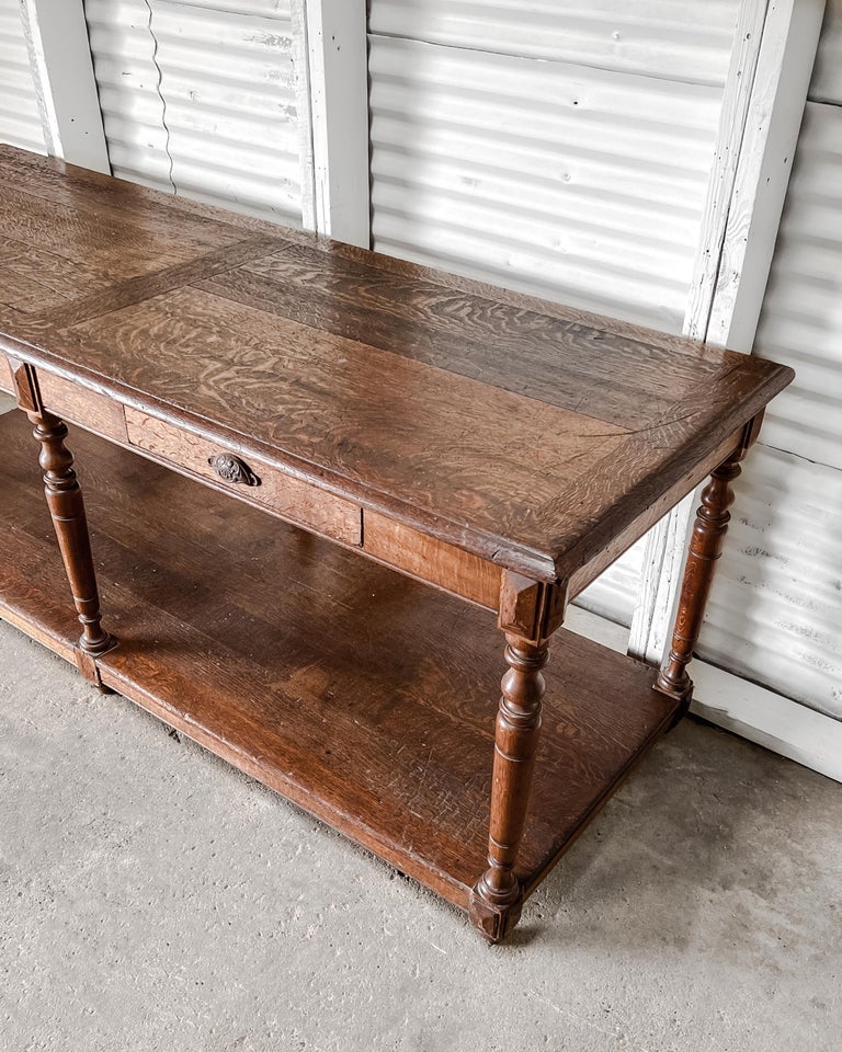 French Draper's Table with Turned Legs For Sale at 1stDibs