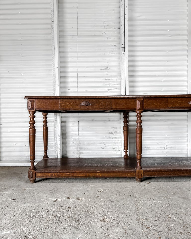 French Draper's Table with Turned Legs For Sale at 1stDibs