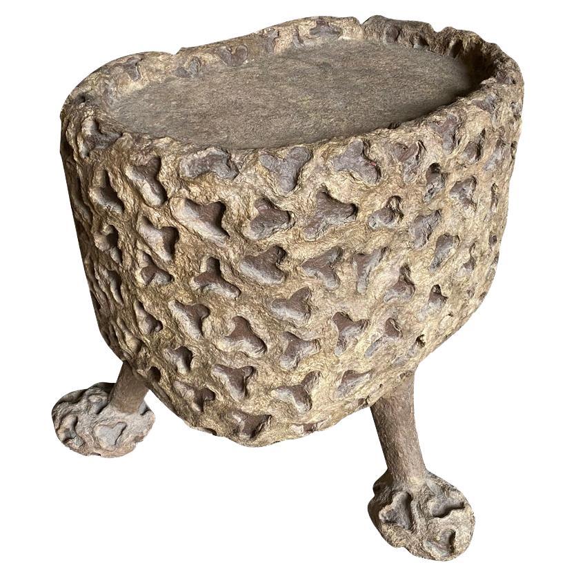 Late 20th Century Vintage Regency Gilt Paper Mache Tray Table For Sale ...