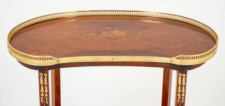 French Empire Side Table Kidney Bean Form For Sale at 1stDibs