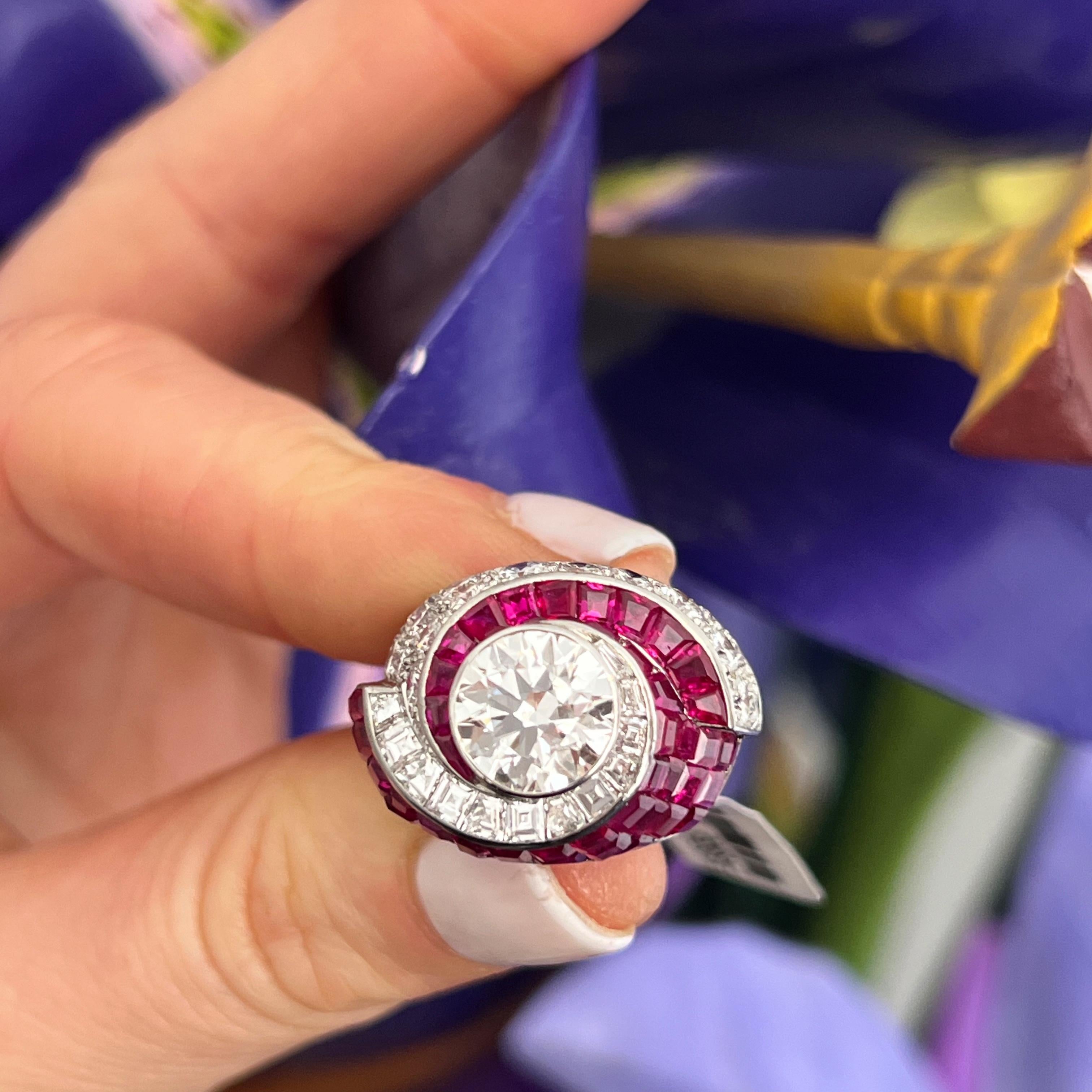French Estate Ruby and Diamond ring For Sale at 1stDibs