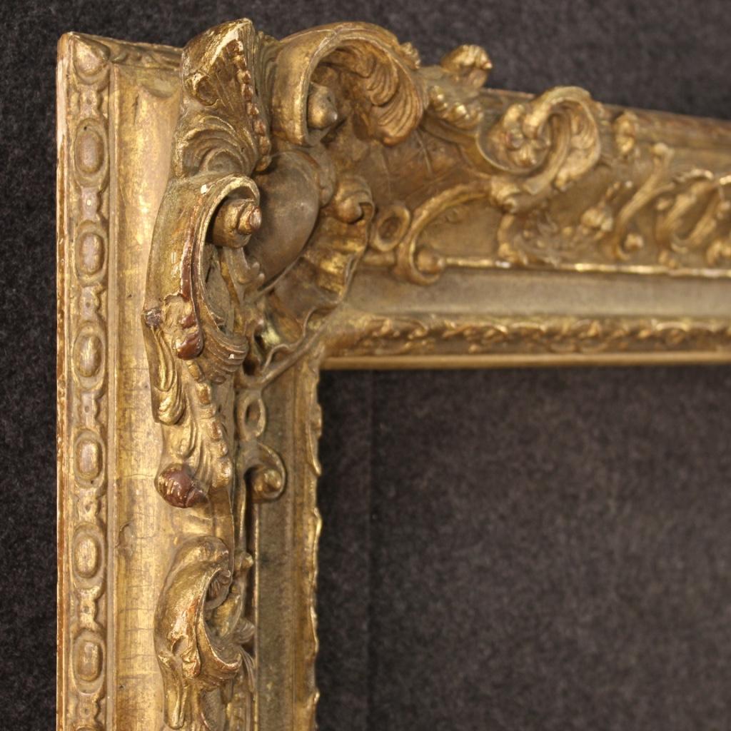 French Gilded Frame in Wood and Plaster, 20th Century For Sale at 1stDibs