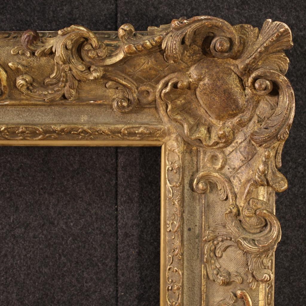 French Gilded Frame in Wood and Plaster, 20th Century For Sale at 1stDibs