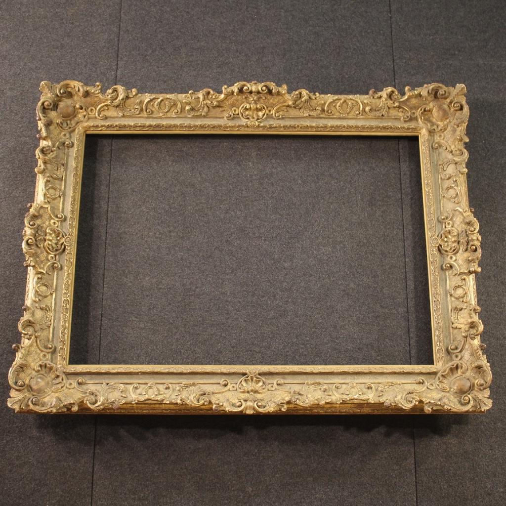 French Gilded Frame in Wood and Plaster, 20th Century For Sale at 1stDibs