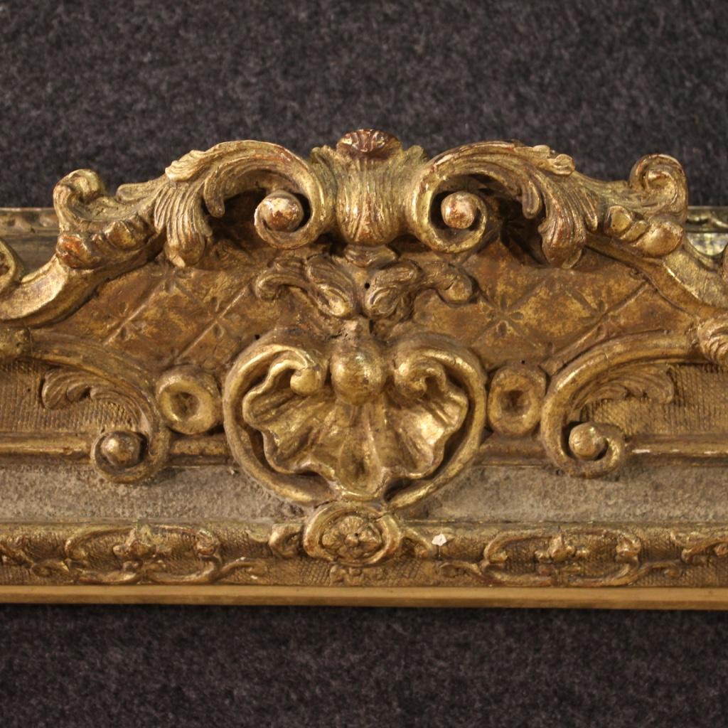 French Gilded Frame in Wood and Plaster, 20th Century For Sale at 1stDibs