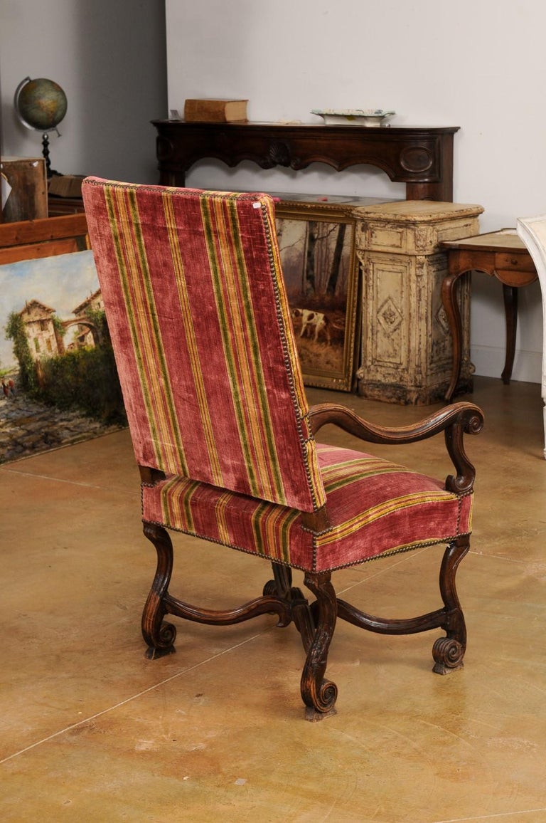 French Louis XIV Style 1790s Carved Walnut Fauteuil with Scrolling Arms ...