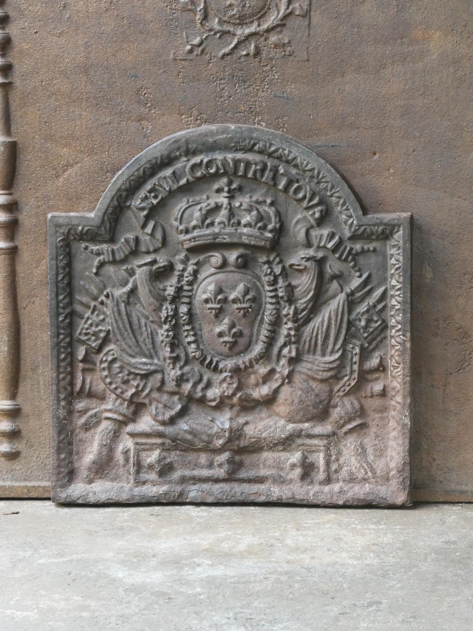 French Louis XIV Style 'Seul Contre Tous' Fireback For Sale at 1stDibs