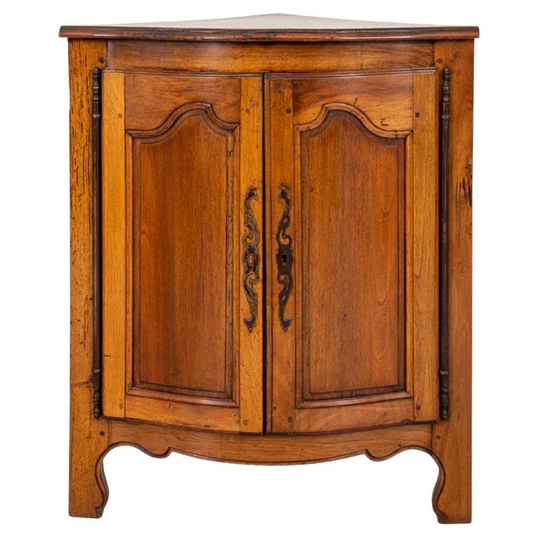 French Louis XV Provincial Style Corner Cupboard For Sale at 1stDibs
