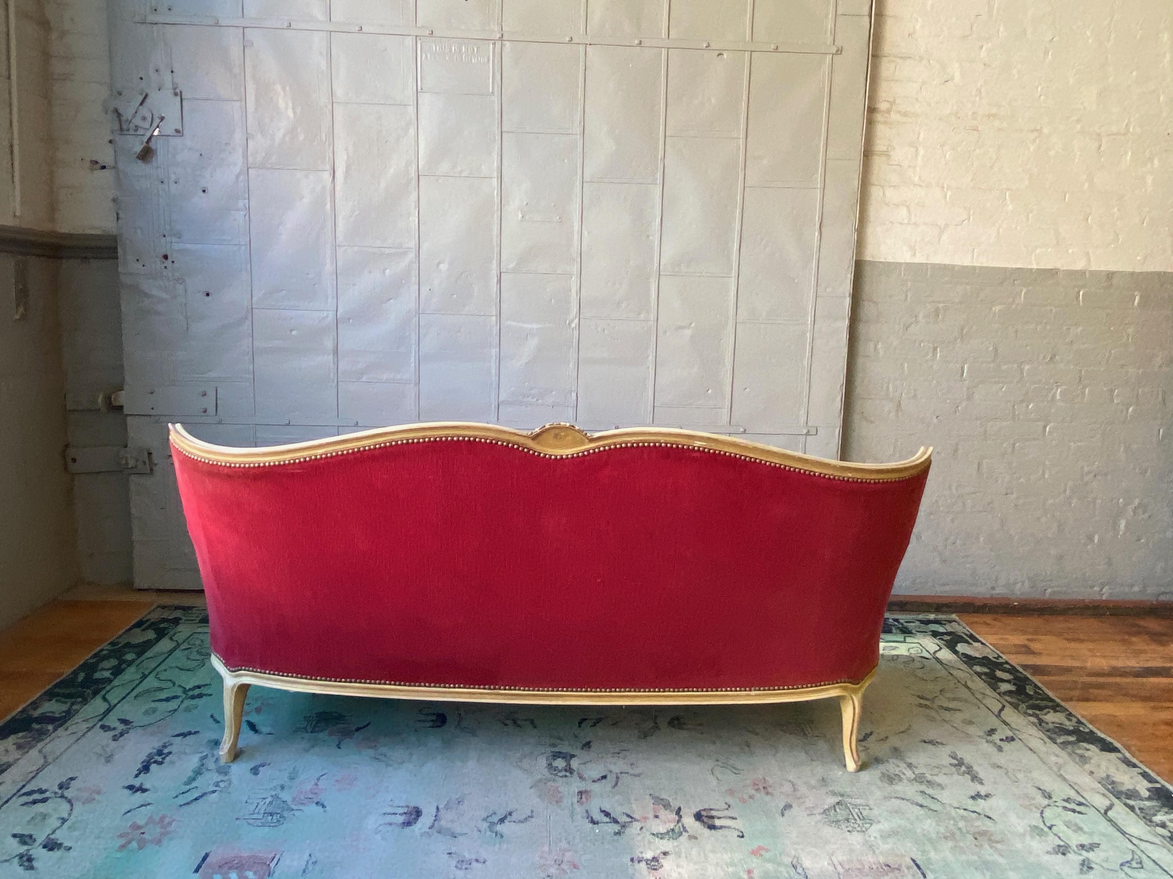 French Louis XV Style Settee in Red Velvet For Sale at 1stDibs | red ...