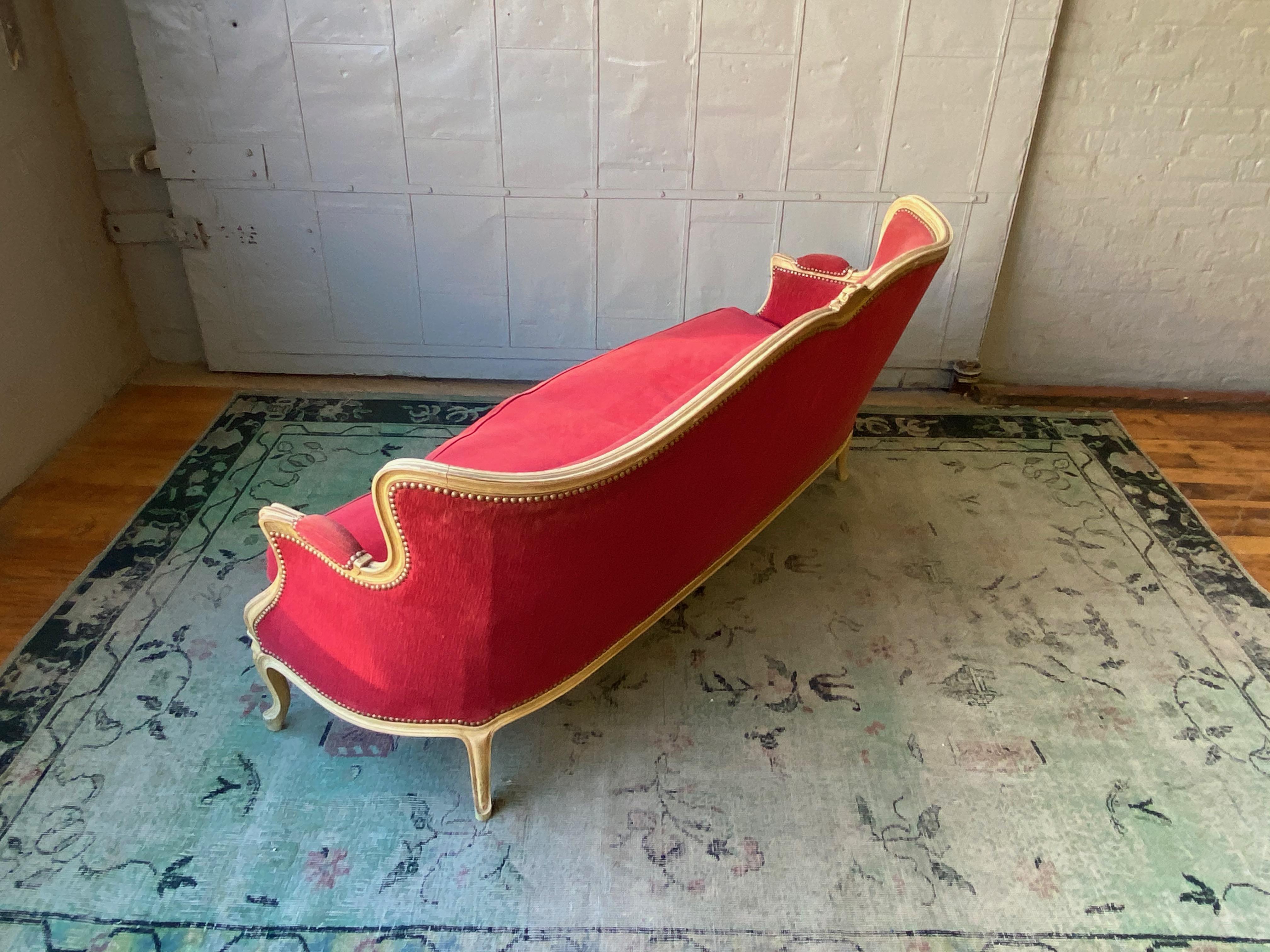 French Louis XV Style Settee in Red Velvet For Sale at 1stDibs | red ...