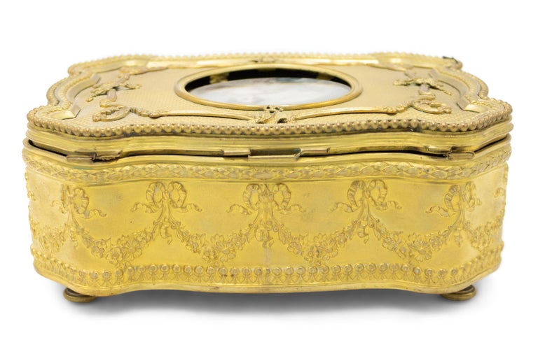 French Louis XVI Style Bronze Dore Box For Sale at 1stDibs