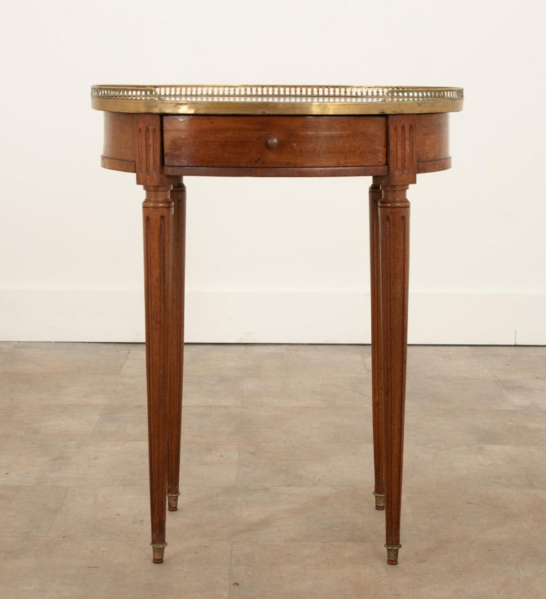 French Louis XVI Style Oval Table For Sale at 1stDibs