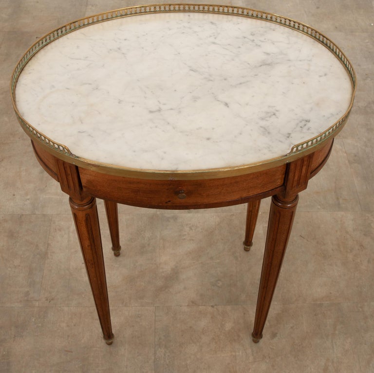 French Louis XVI Style Oval Table For Sale at 1stDibs