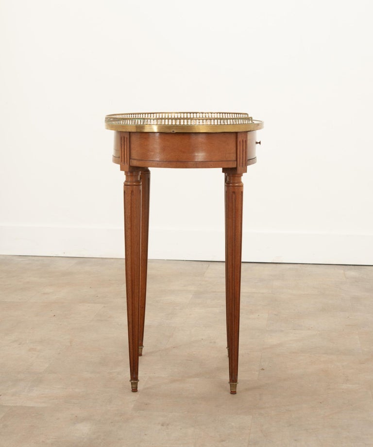 French Louis XVI Style Oval Table For Sale at 1stDibs
