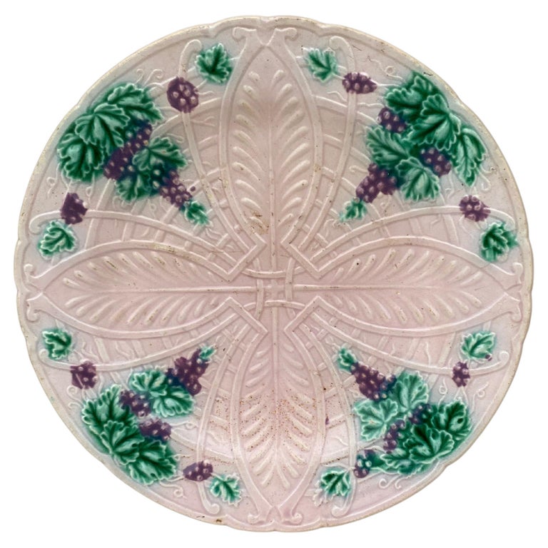 French Majolica Plate Grapes Salins, circa 1890 For Sale at 1stDibs
