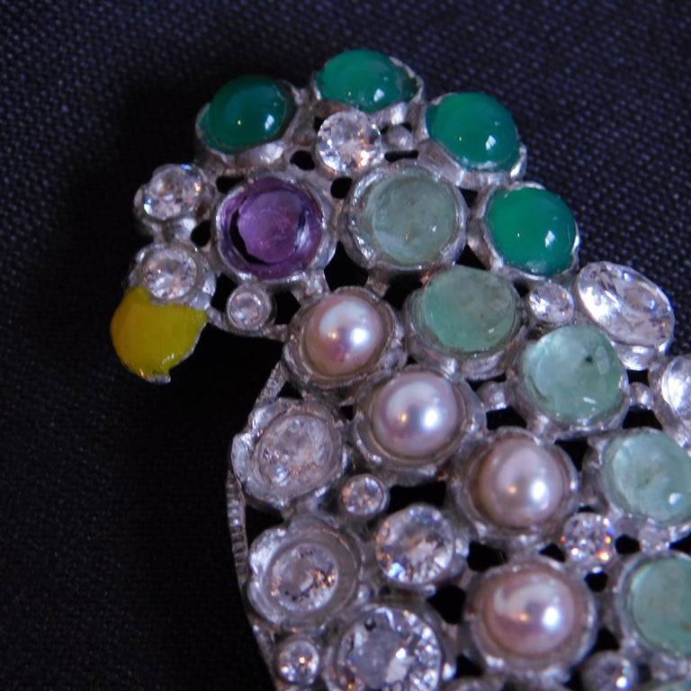 French Metal and Rhinestone Parrot Brooch For Sale at 1stDibs