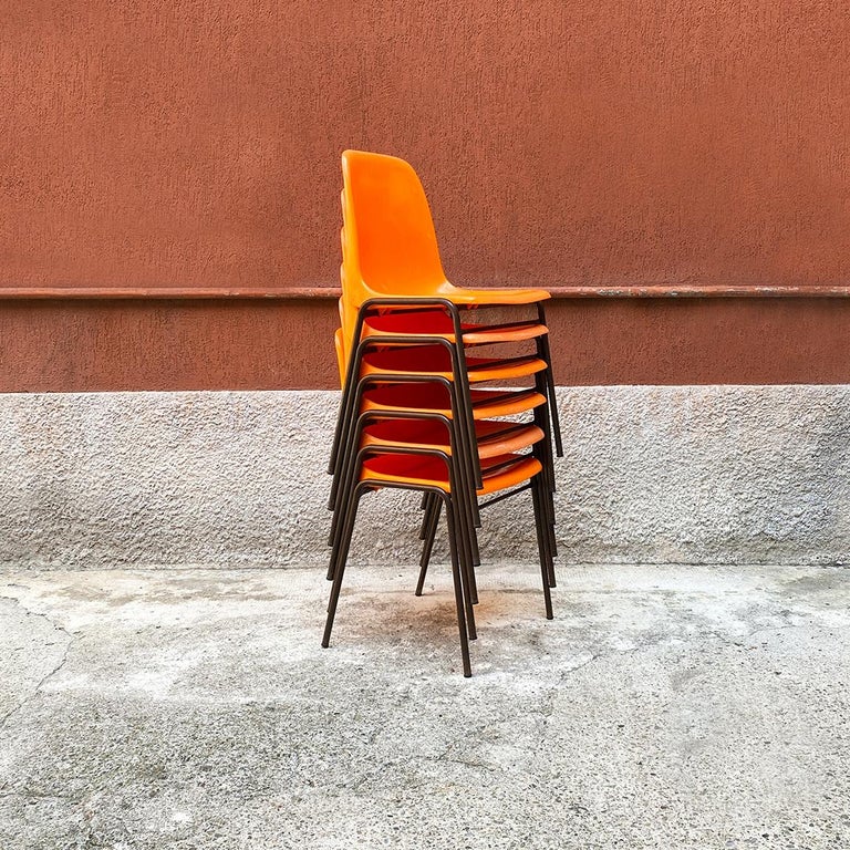 French Mid-Century Modern Stackable Orange Plastic Chairs, 1970s For ...