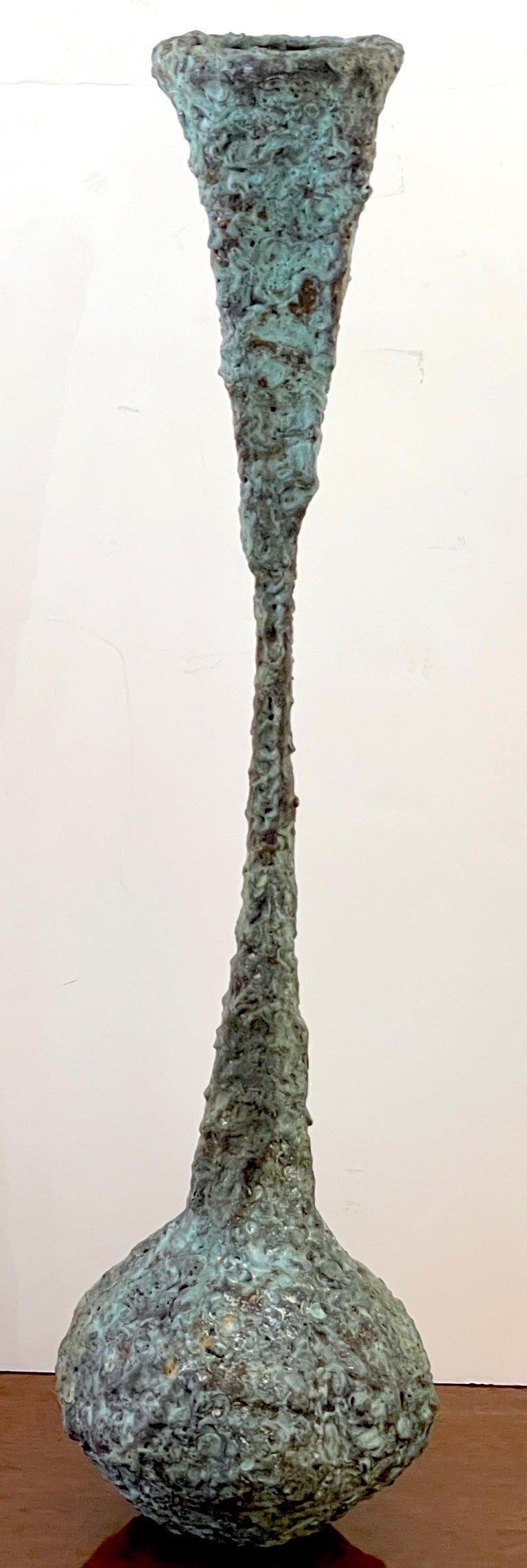 French Modern Cast Bronze Sculpture of a Vase For Sale at 1stDibs