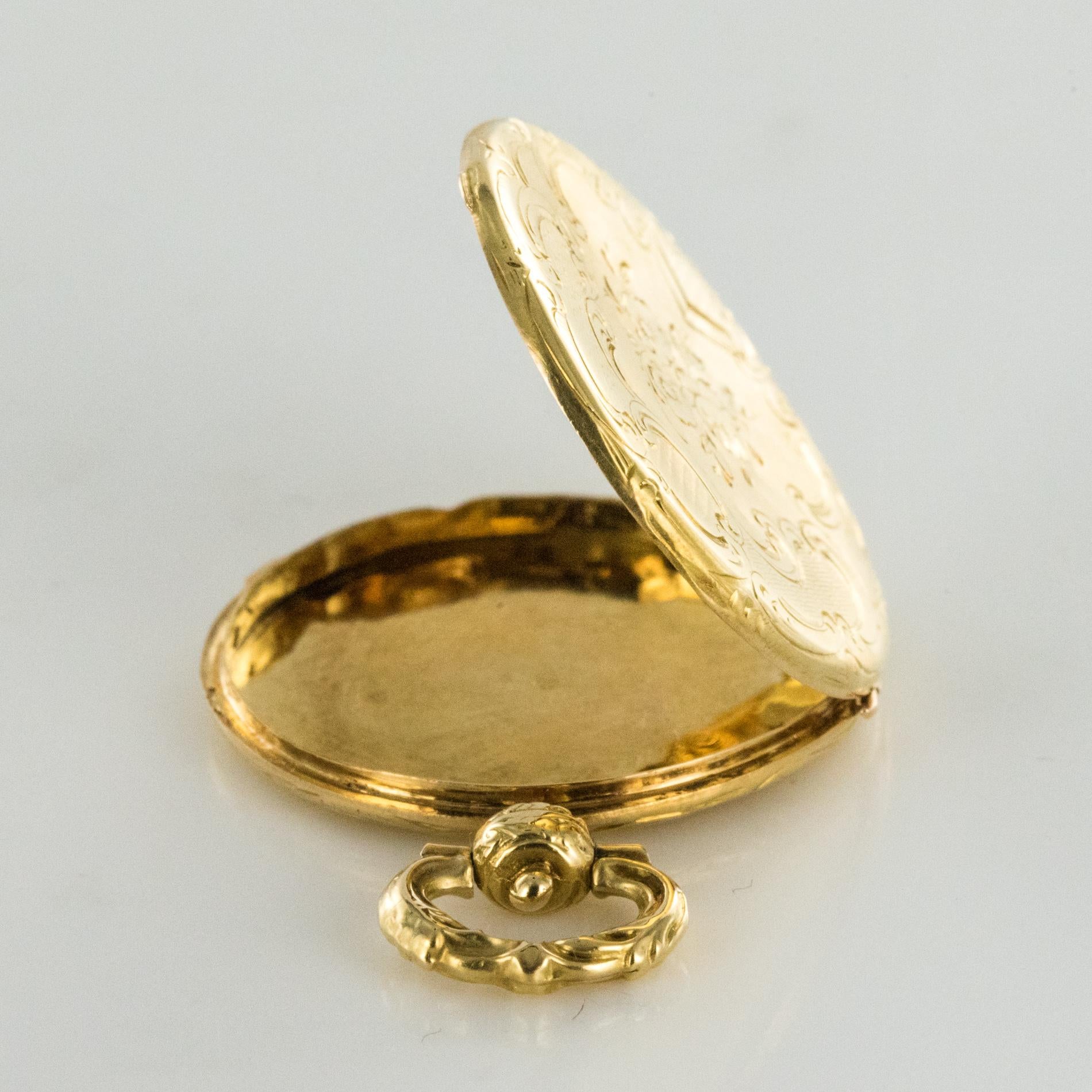 French Napoleon III Chiseled 18 Karat Yellow Gold Locket Pendant at 1stDibs