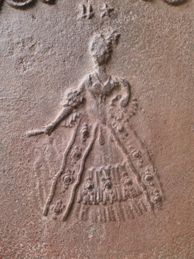 French Napoleon III 'Lady' Fireback, 19th Century For Sale at 1stDibs