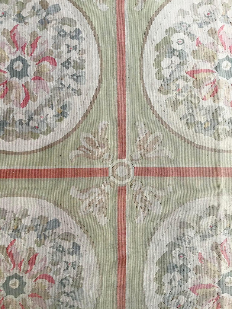 French Needlepoint Medallion Rug For Sale at 1stDibs