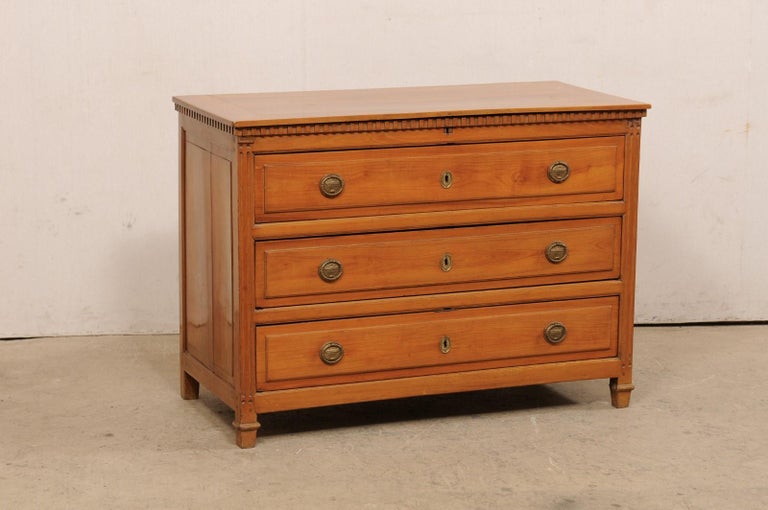 French Neoclassic Commode w/Discreet Lift Top, 19th C. For Sale at 1stDibs