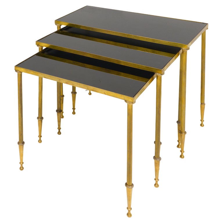 French Nesting Tables in the Directoire Manner on Reeded Legs For Sale ...