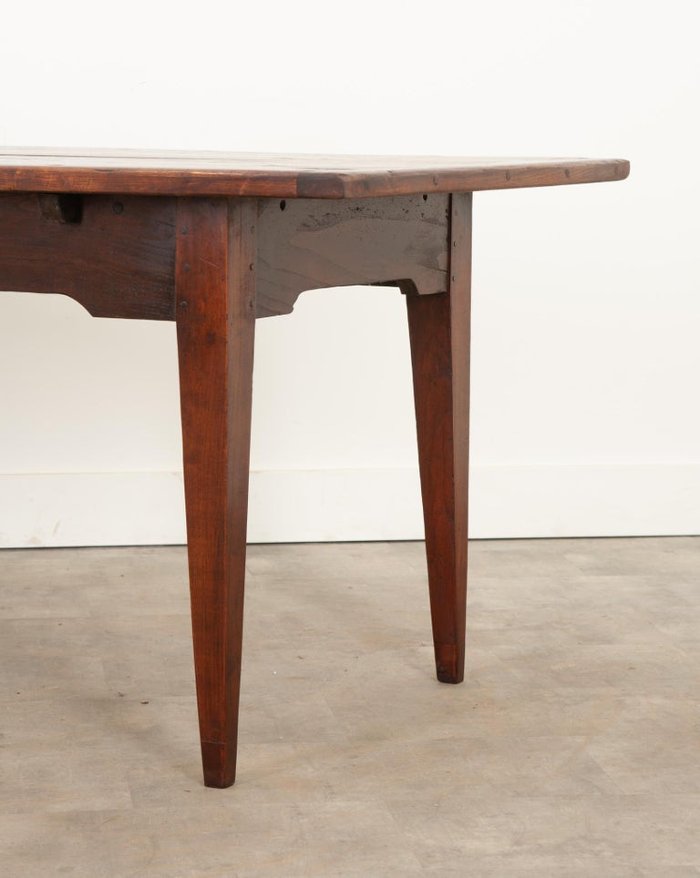 French Oak Farm Table from Burgundy For Sale at 1stDibs