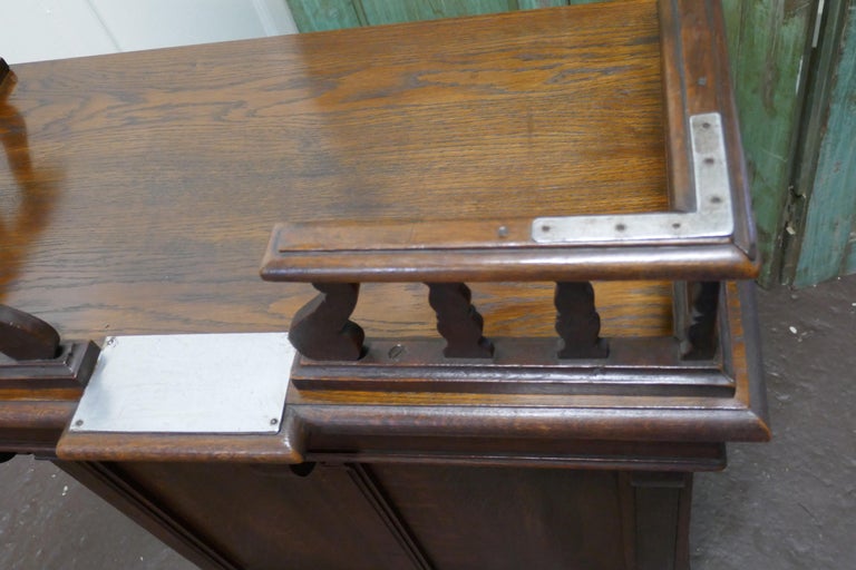 French Oak Hotel Restaurant Reception Hostess Greeting Station, Greeter ...