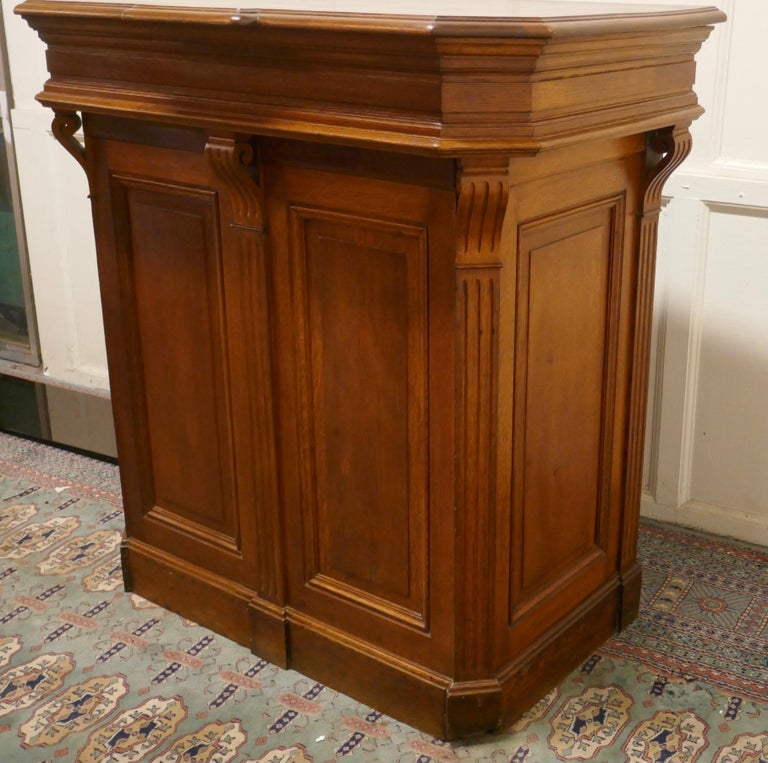 French Oak Hotel Restaurant Reception Hostess Greeting Station, Greeter ...