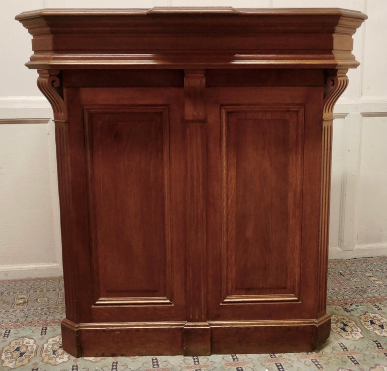 French Oak Hotel Restaurant Reception Hostess Greeting Station, Greeter ...