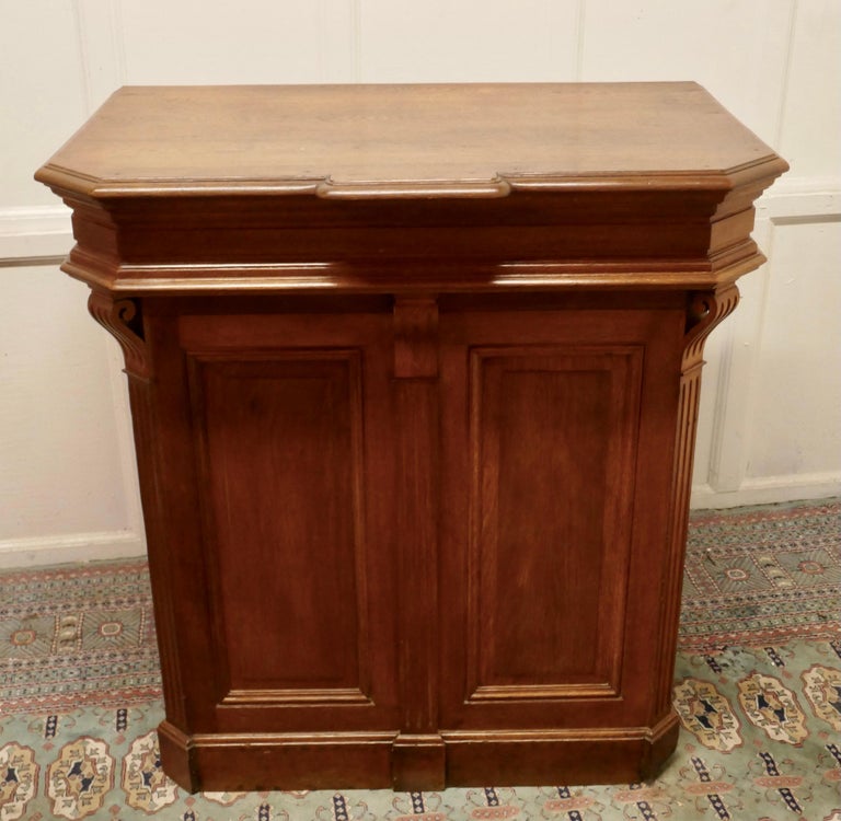 French Oak Hotel Restaurant Reception Hostess Greeting Station, Greeter ...