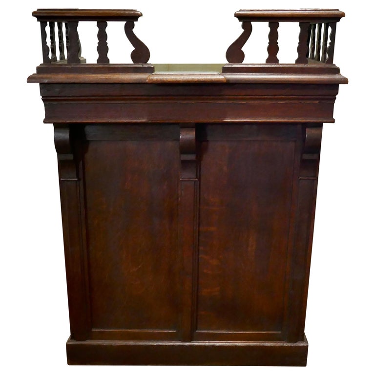 French Oak Hotel Restaurant Reception Hostess Greeting Station, Greeter ...