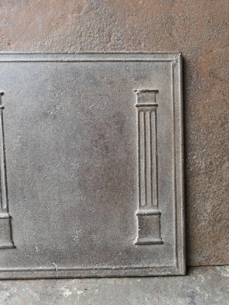 French 'Pillars of Freedom' Fireback, 19th Century For Sale at 1stDibs