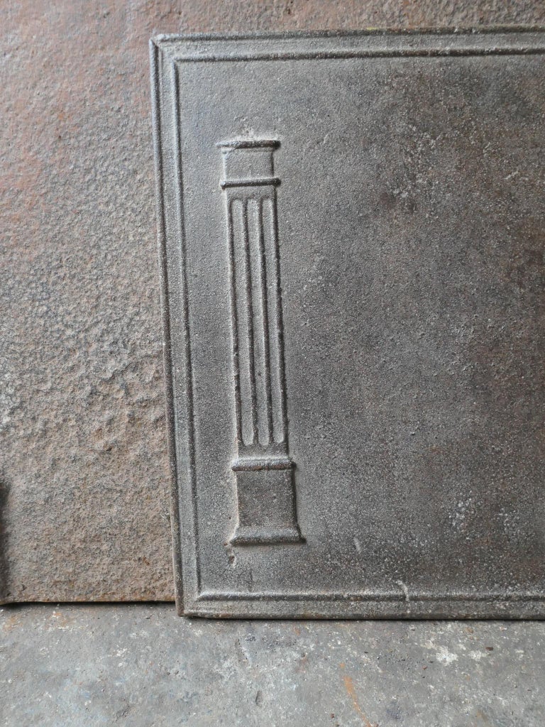 French 'Pillars of Freedom' Fireback, 19th Century For Sale at 1stDibs