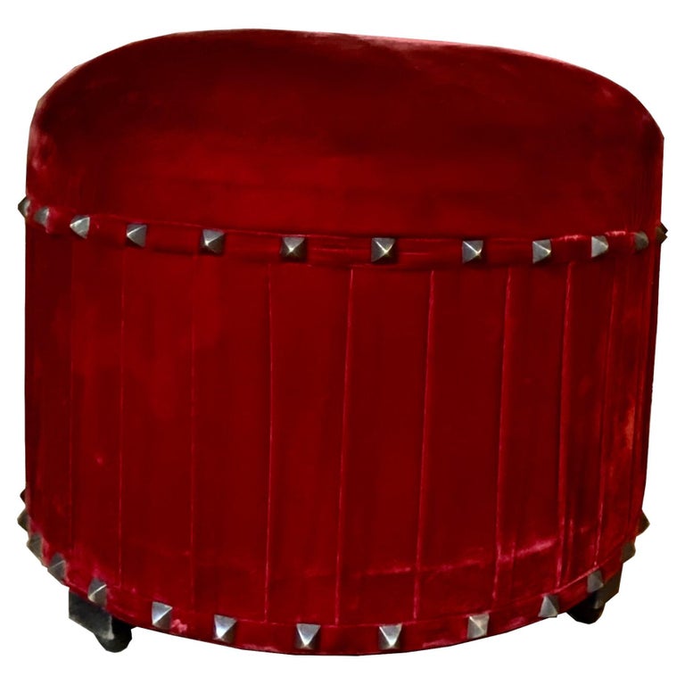 French Red Velvet Pouf, Paris circa 1910 For Sale at 1stDibs