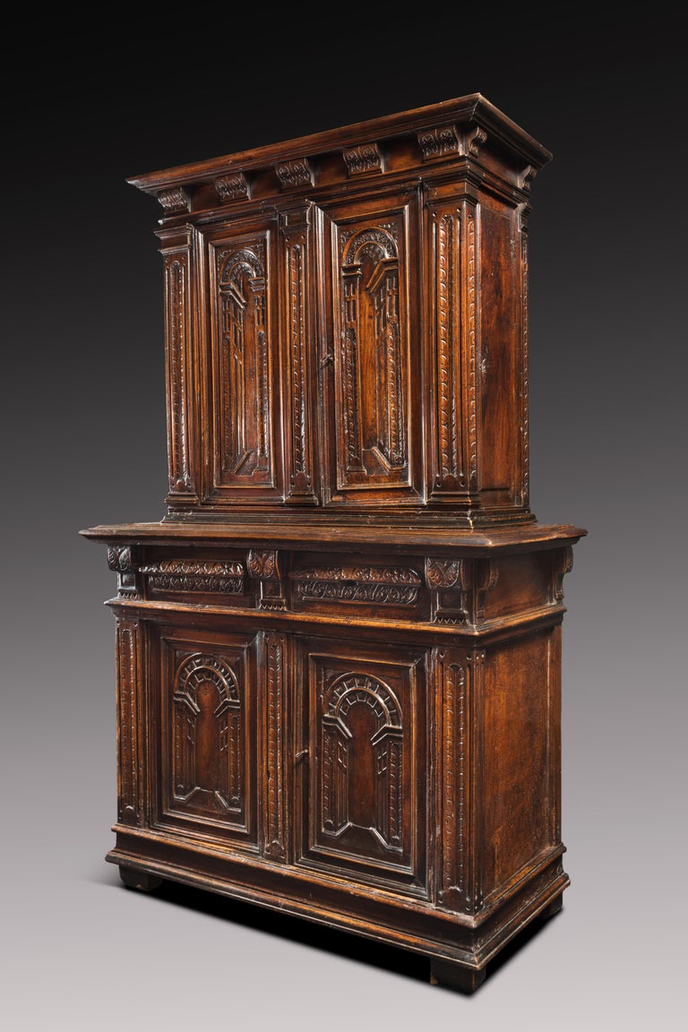 French Renaissance Cabinet with Perspectives For Sale at 1stDibs