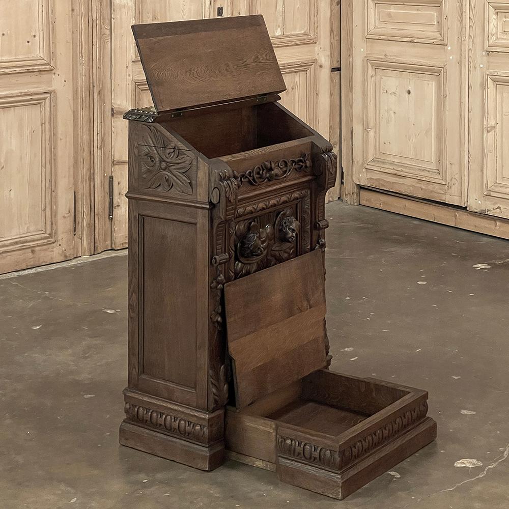 French Renaissance Prayer Bench, circa 1850s For Sale at 1stDibs