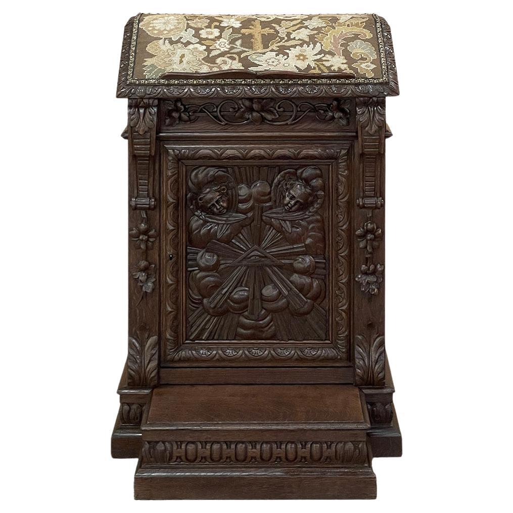 French Renaissance Prayer Bench, circa 1850s For Sale at 1stDibs