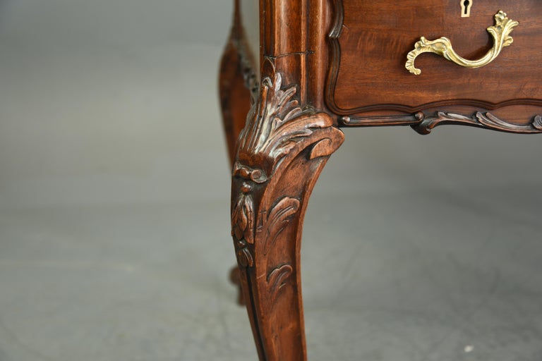 French Rococo Style Ladies Desk For Sale at 1stDibs