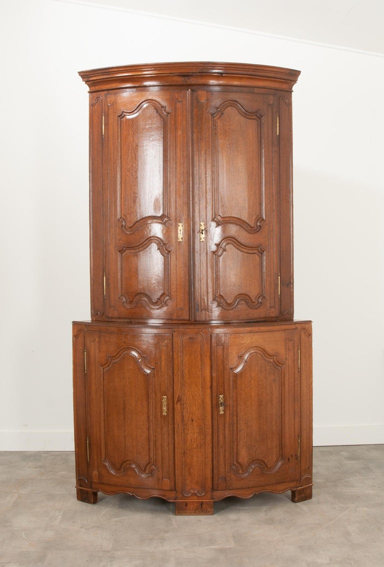 French Solid Oak Corner Buffet a deux Corps For Sale at 1stDibs
